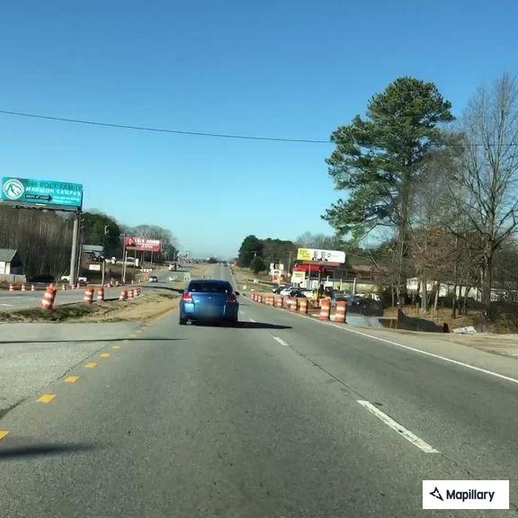 Brush fire closes highway near County Line Road, Huntsville AL | CrimeRadar