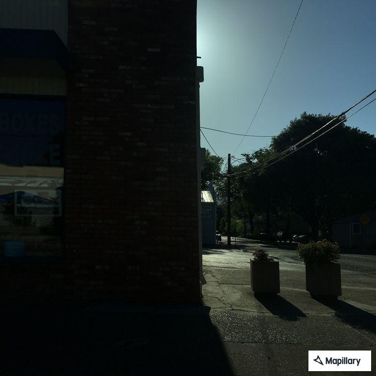 Traffic stop on SUV with no license plates, Ukiah CA | CrimeRadar