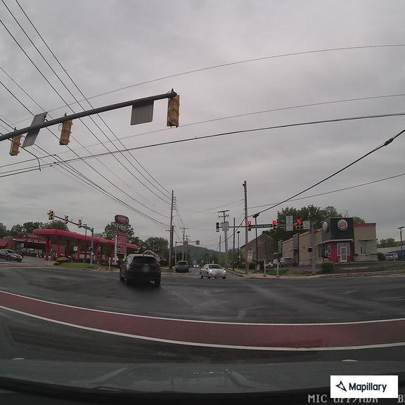 Crash with minor injuries near Aldi in Muhlenberg, Berks County PA ...