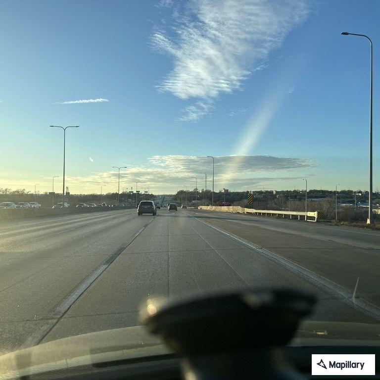 Semi-truck crash causes fuel spill on I-80, Omaha NE | CrimeRadar