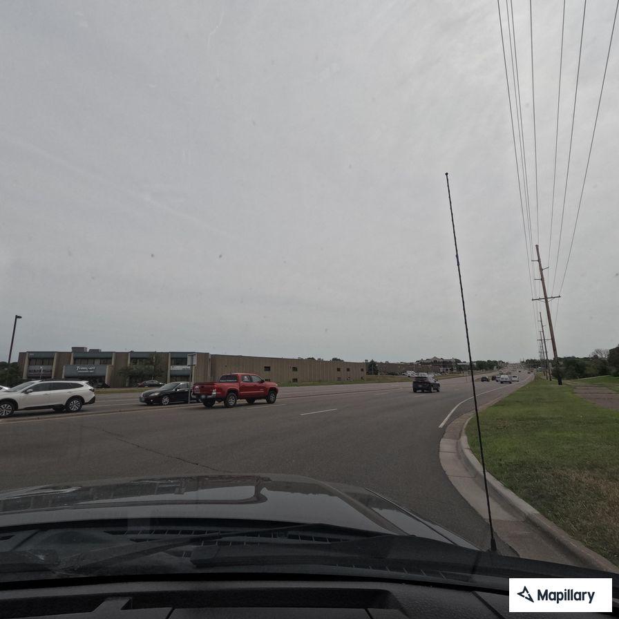 Squad-involved crash near Burnsville Parkway, Burnsville MN | CrimeRadar