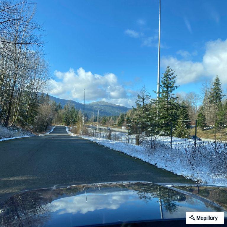 Stolen tan Toyota reported on westbound I-90, King County WA | CrimeRadar