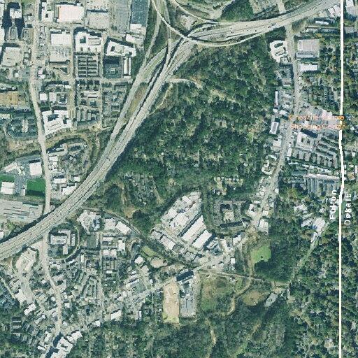 Two-vehicle crash in Domino’s parking lot, Atlanta GA | CrimeRadar