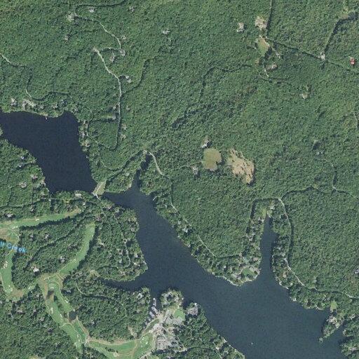 Car goes down boat ramp into lake, people trapped, Lake Toxaway NC ...