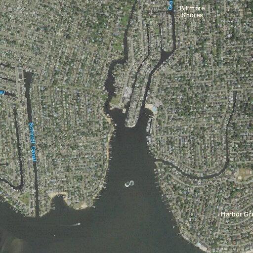 Loose large dog reported on Riviera Drive, Massapequa NY | CrimeRadar