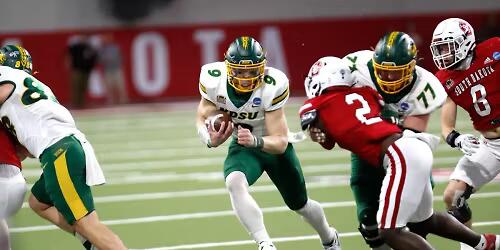 Parking North Dakota State Bison at South Dakota Coyotes Mens ...