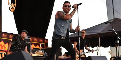 Lit - Band at Fresno Fairgrounds | NewsBreak