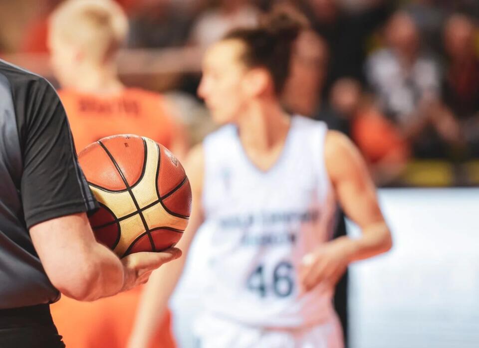 Saint Peters Peacocks at Fairfield Stags Womens Basketball at Leo D ...