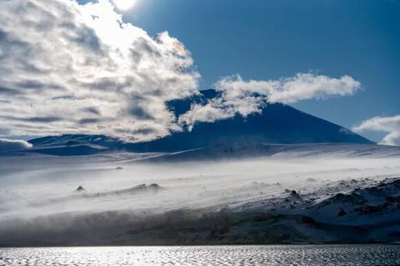 One of Earth's most active volcanoes spews $6,000 in gold dust every day