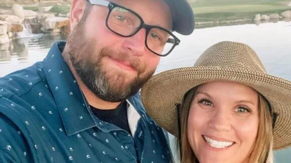 Is HGTV ‘Unsellable Houses’ Star Leslie Davis Still Married? Inside Her ...