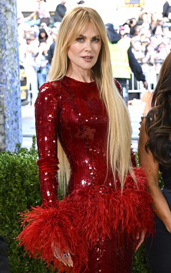 Nicole Kidman Reportedly Avoided Hugh Jackman and Sutton Foster at the ...