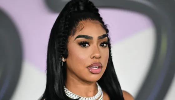 B. Simone Sparks Controversy After Shunning Horoscopes And Rose Quartz - NewsBreak