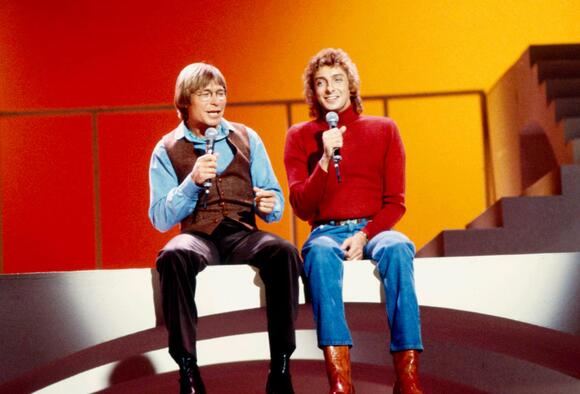 Barry Manilow Reveals He Had Facelift and Other Cosmetic Enhancements ...