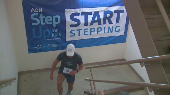 Hundreds climb Chicago skyscraper for children’s hospital fundraiser ...
