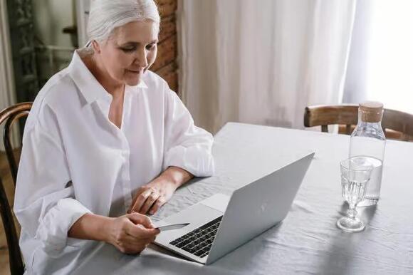 CMS Federal System Alert: How a Recent Medicare Portal Issue Exposed ...