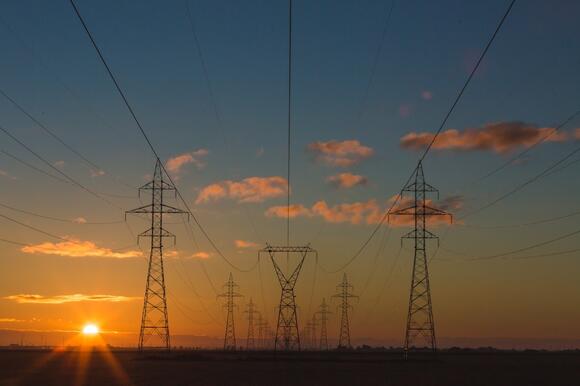 PG&E Reaches 1,000 Miles of Underground Powerlines to Reduce Wildfire ...
