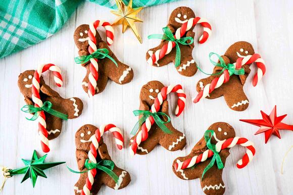25 Holiday Cookie Recipes That Carry a Friendly, Crowd-Pleasing Glow ...