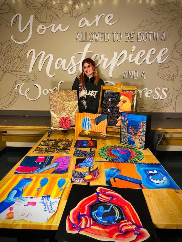 KIHS Visual Arts Teen of the Week—Lexi Harris