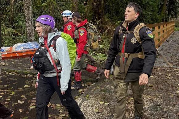 SOS Signal Leads to Rescue of Teen Hiker, Who Was Showing Signs of ...