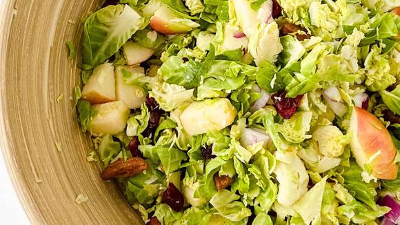 13 Salads That Prove Healthy Can Be Full Of Flavor - NewsBreak