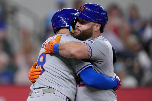 Brandon Nimmo ‘all for’ The Grimace Effect as Mets keep winning - NewsBreak