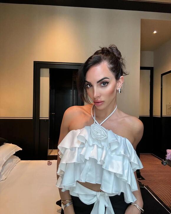 Jennifer Aniston’s ‘common ground’ with new beau Jim Curtis exposed by ...