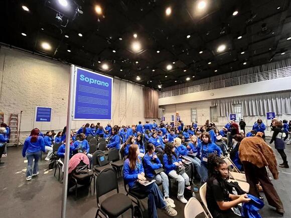 CPS singers take Lyric Opera stage for annual event - NewsBreak