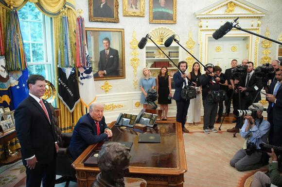 Press access to Oval Office argued in case involving Trump and wire ...