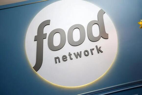 Food Network reveals chefs on its 2026 Hot List - NewsBreak