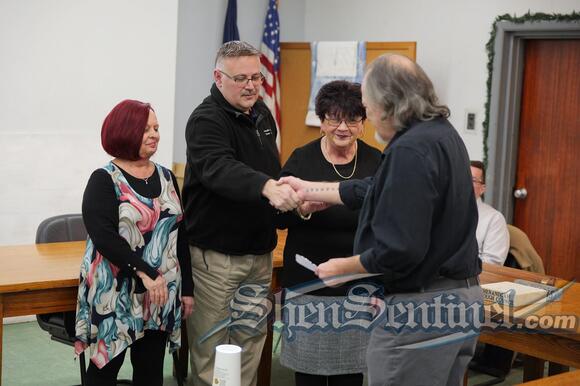 Shenandoah swears in council members, appoints new member to replace ...