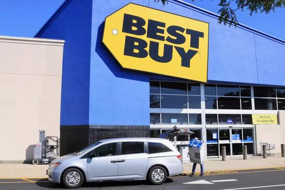 Popular Retail Chains That Shuttered Stores in 2025 - NewsBreak