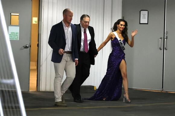 Jordon Hudson sports a sour look after failing to win Miss Maine USA ...