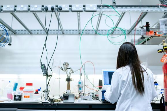 What It’s Like to Work in a Microbiome Lab: How Studying Gut Bacteria ...