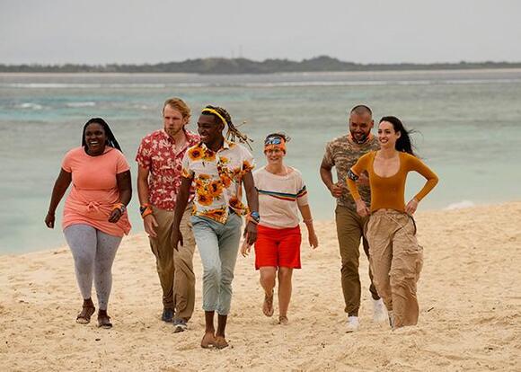 Tevin Davis: 5 Things to Know About the Actor Competing on ‘Survivor 46 ...