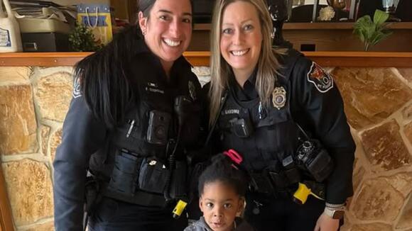 ‘Come Get My Mommy’ 4-Year-Old Demands in 911 Call After Finding Out ...