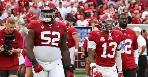 Alabama duo dubbed second-team All-Americans by Sporting News - NewsBreak