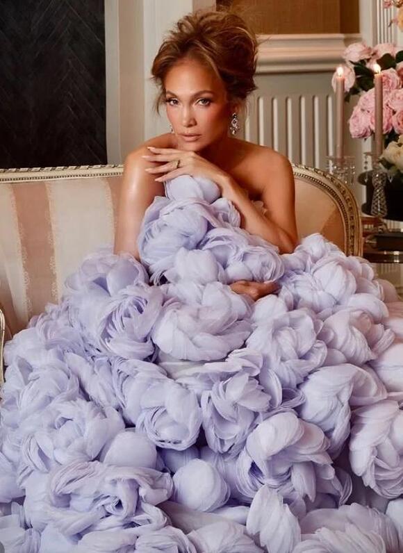 J.Lo and Son Max Become Target of Online Commentary After Paparazzi ...