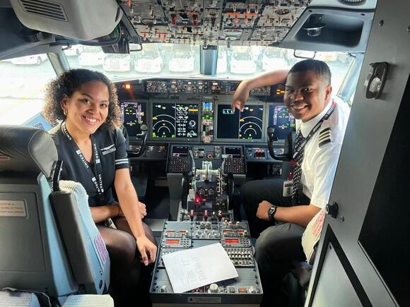 Pilot Groom Lights Up When Bride Reveals The Secret Behind His Wedding ...