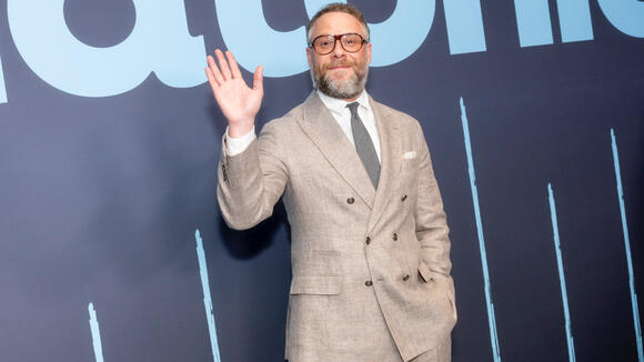 Jimmy Fallon 'Holiday Seasoning' Deluxe Signed Vinyl: How to Buy ...