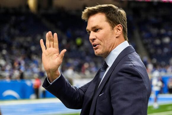 NFL Coverage Map Week 17: Latest TV Broadcast Schedule and Announcers ...