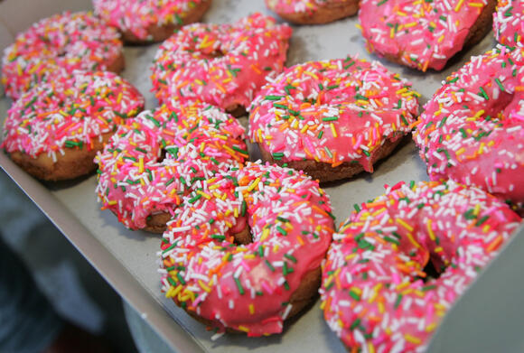 The ‘Simpsons’ Donut Is Now Available to Take Home — Just Not How You ...
