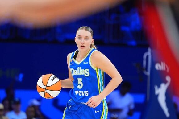 A $64,720 debut jersey puts Paige Bueckers atop the WNBA memorabilia ...