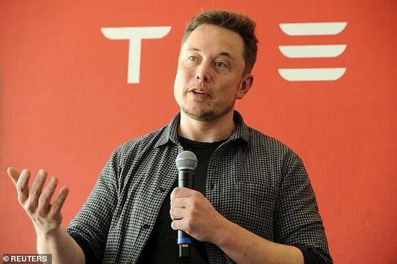 Man and two children burn alive inside a Tesla with rescuers unable to ...