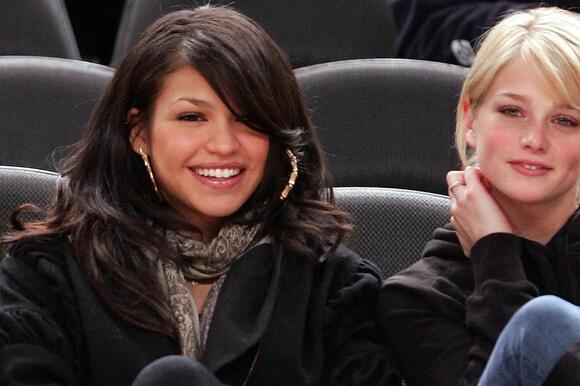 How Cassie Ventura is handling her star turn in court as she delivers ...