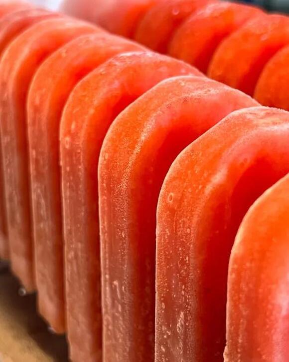 A Blue Hill business offers a fresh take on the popsicle - NewsBreak