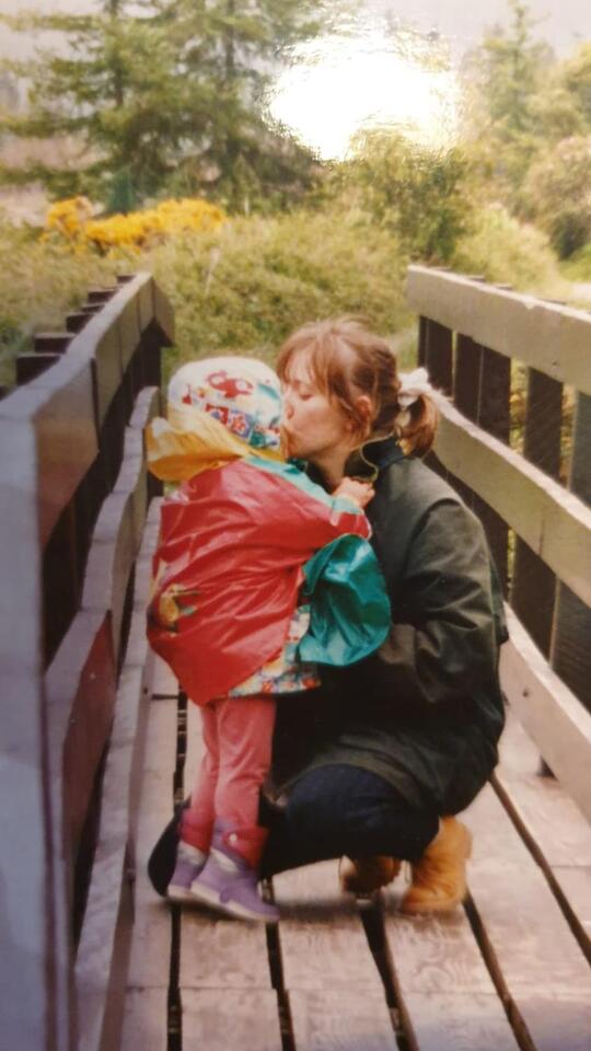 New mum’s heartbreak as mother dies from rare cancer before meeting ...