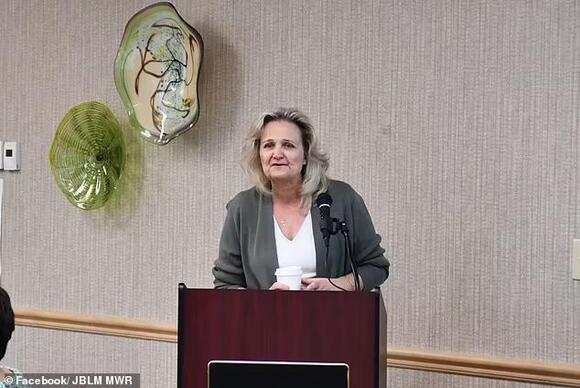 Millionaire conwoman, 57, who bilked military out of over $100M to ...