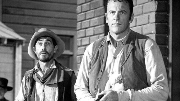 10 classic Western TV shows now streaming on Netflix - NewsBreak