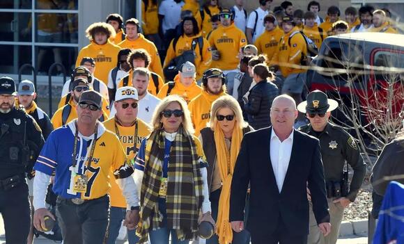 Who Will Be Under Center For Cowboys in Hawaii? - NewsBreak