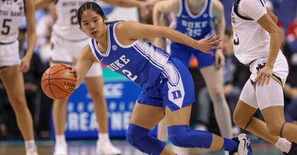 Notre Dame women’s basketball adds transfer portal guard Vanessa de ...